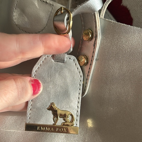 Emma Fox | Bags | Emma Fox Metallic Tote | Poshmark